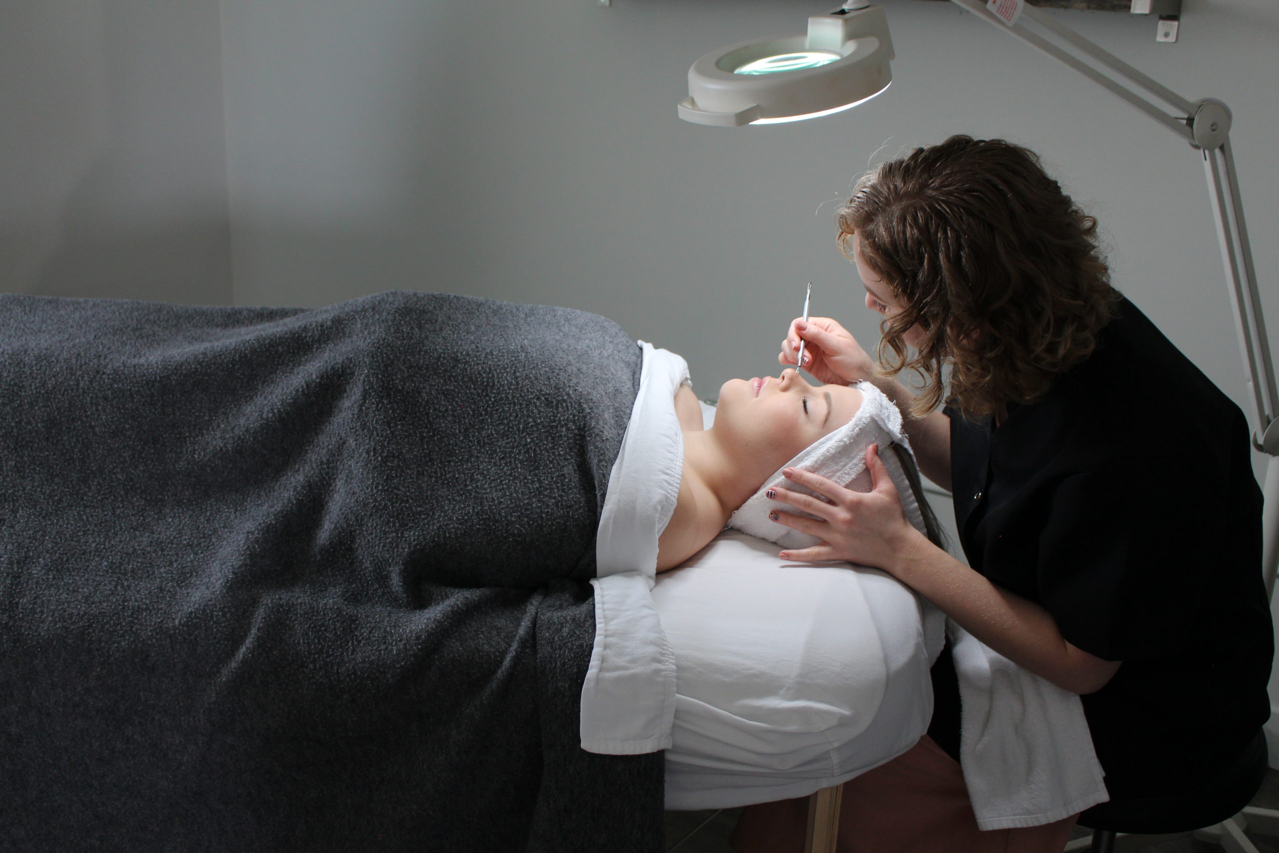 Chrome Salon + Spa | Downtown Lethbridge